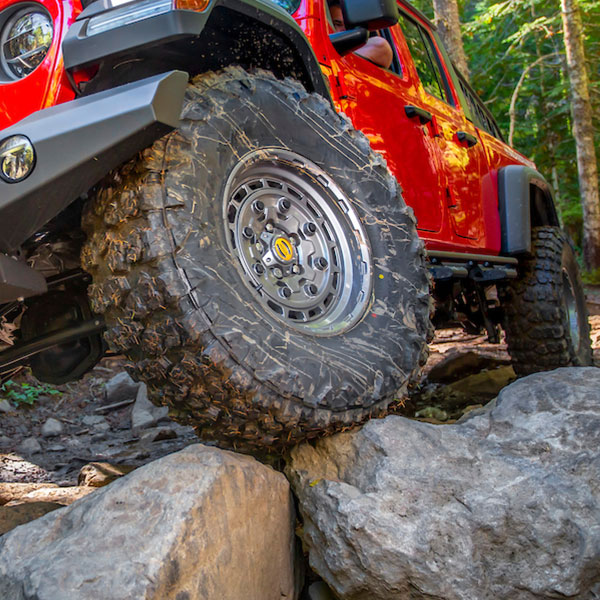 4WD Locking Hubs & Epic Wheels | WARN Industries | Go Prepared.