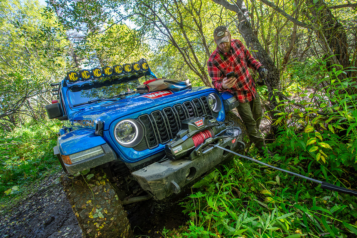 Top 10 Vehicle Recovery Mistakes | WARN Industries | Go Prepared.